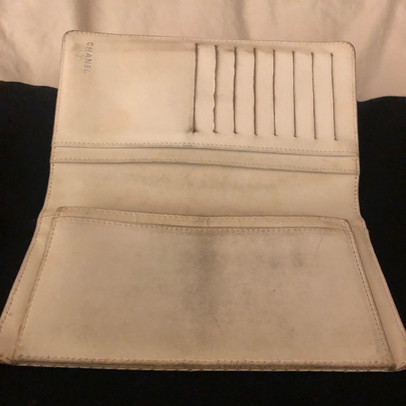 CHANEL | Bags | Authentic Vintage White Chanel Wallet | Poshmark
